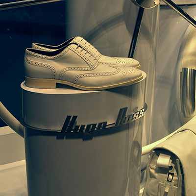 Display units/stands and visual tools for shoes